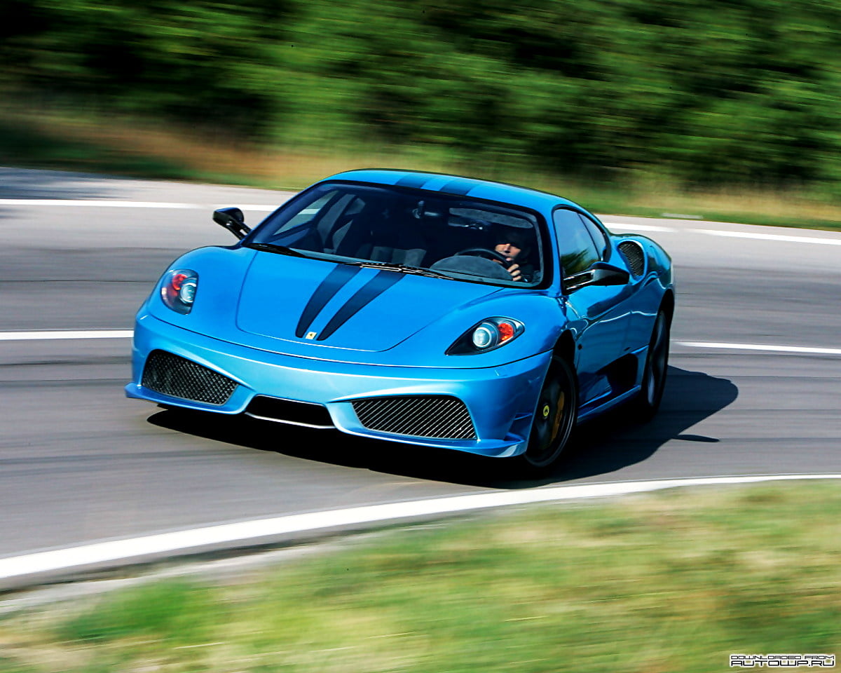 100+ Ferrari - tapety na pulpit | Pobierz za darmo